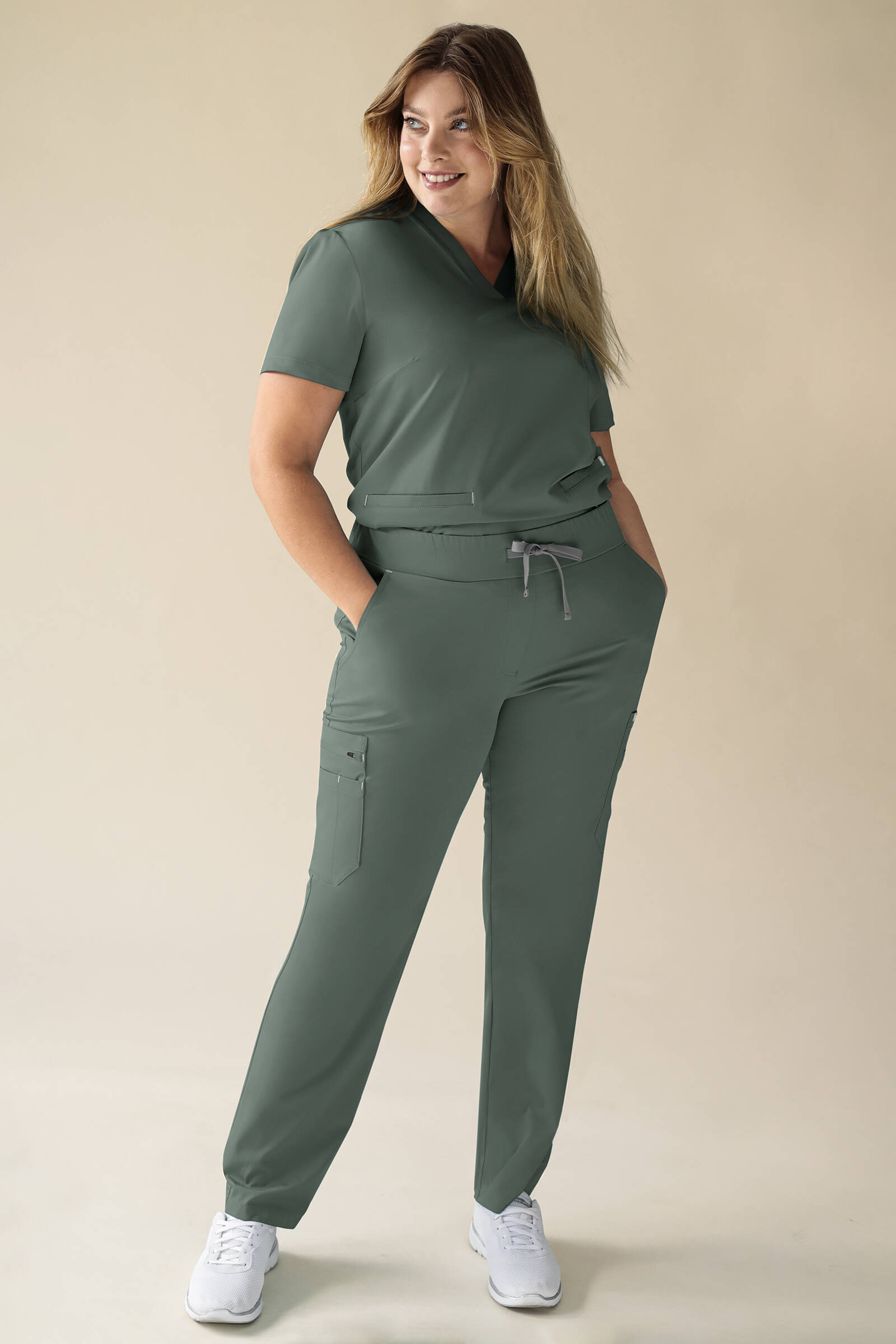KAERE Tunique Femme - Décolleté V vert foncé | CLINIC DRESS