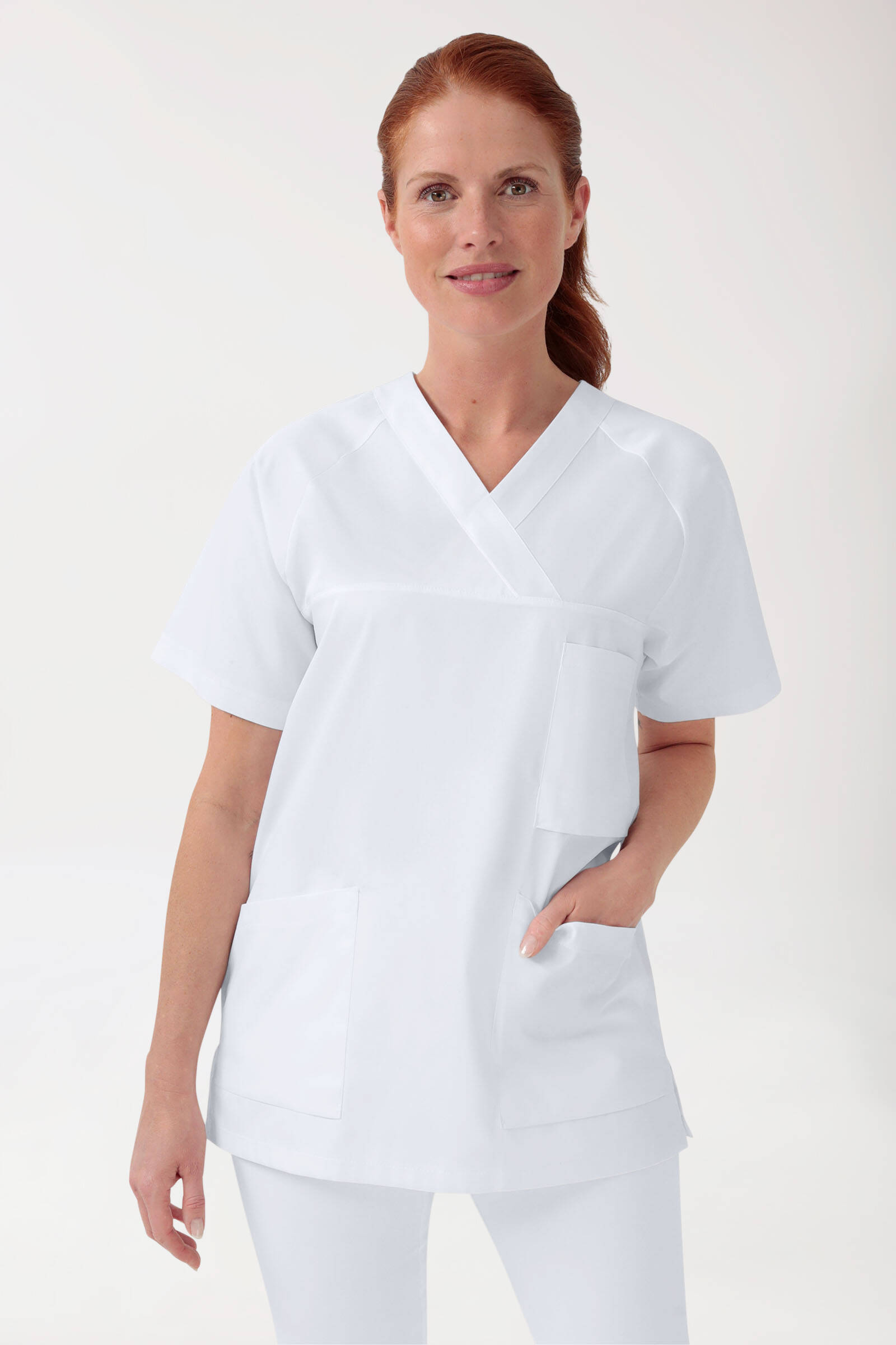 LA tunique médicale femme - Décolleté V blanc | CLINIC DRESS